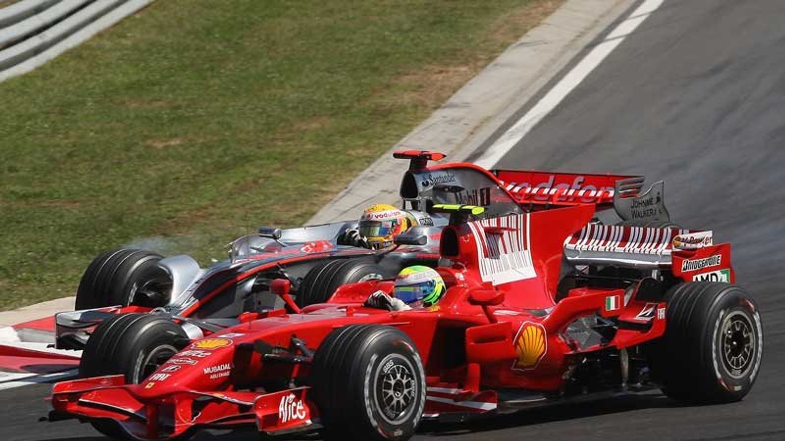 Lewis relieved lead intact | F1 News