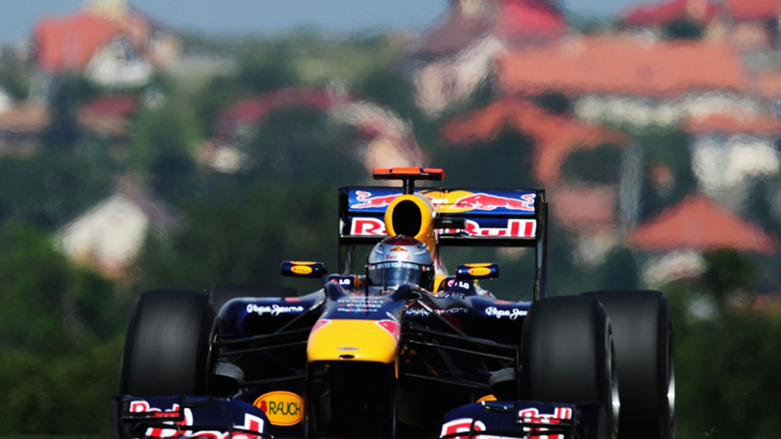 Red Bull make flying start | F1 News
