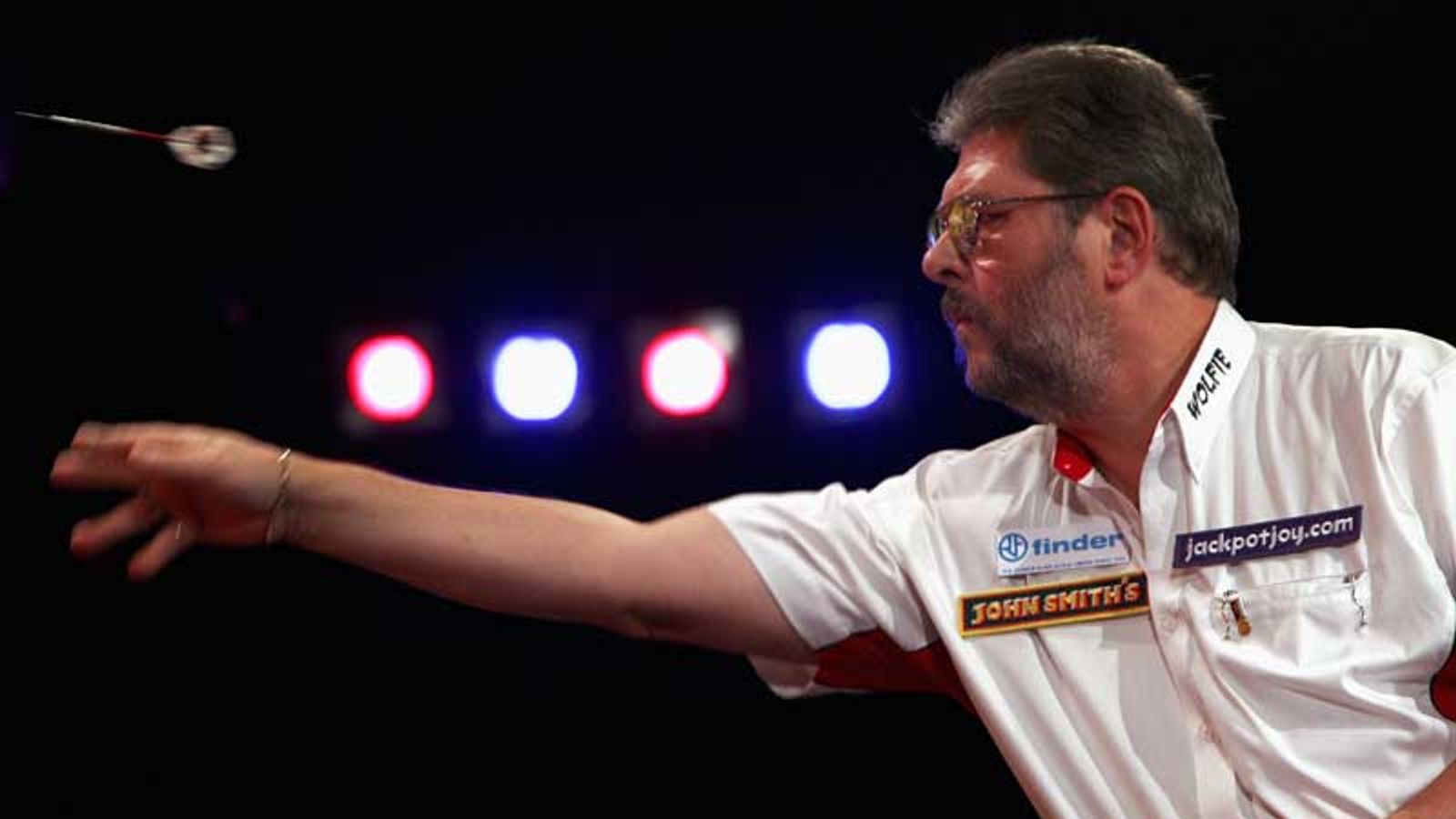 Easy win for Wolfie | Darts News | Sky Sports