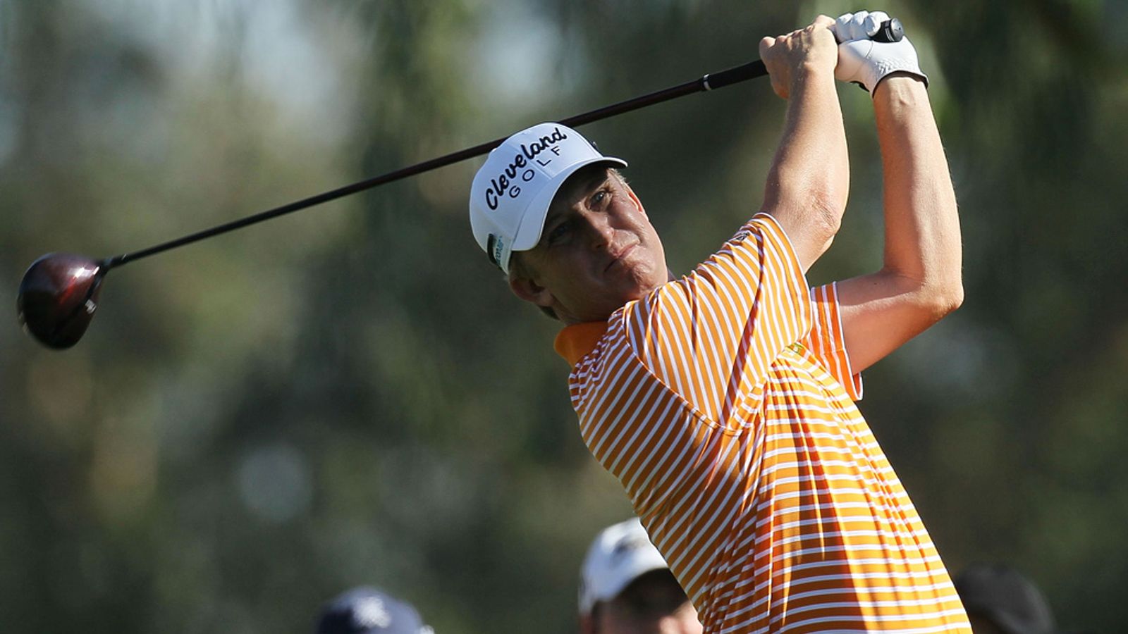 Toms and Villegas lead birdie blitz | Golf News | Sky Sports