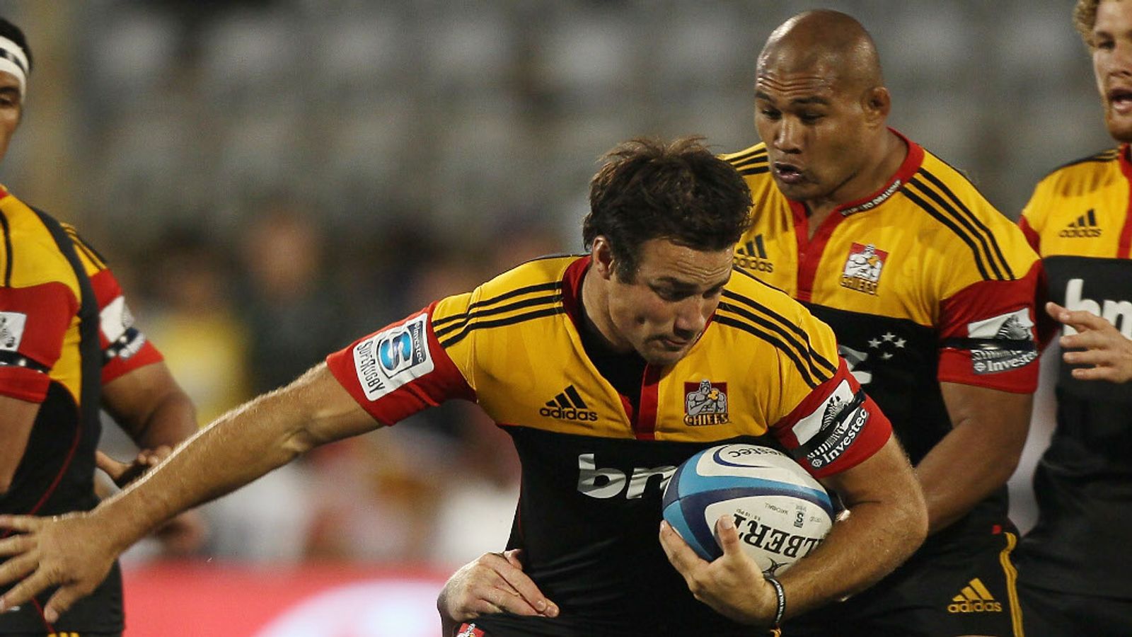 New Zealand and Chiefs centre Richard Kahui agrees to join Toshiba ...