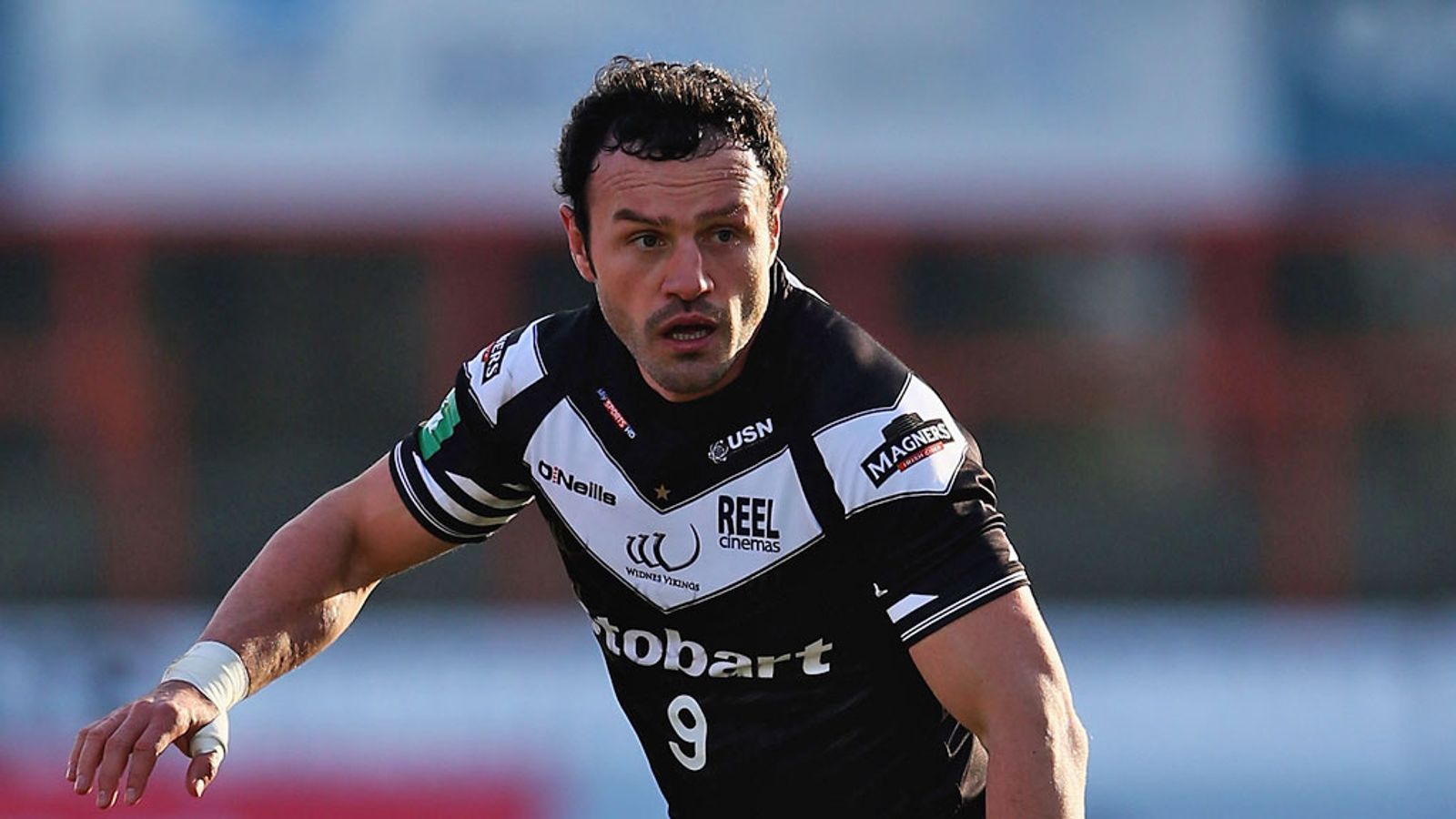 Super League: Widnes captain Jon Clarke extends contract with Vikings ...