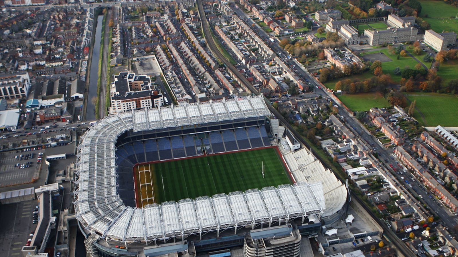 Boost for Ireland World Cup chances as GAA opens doors to its venues ...