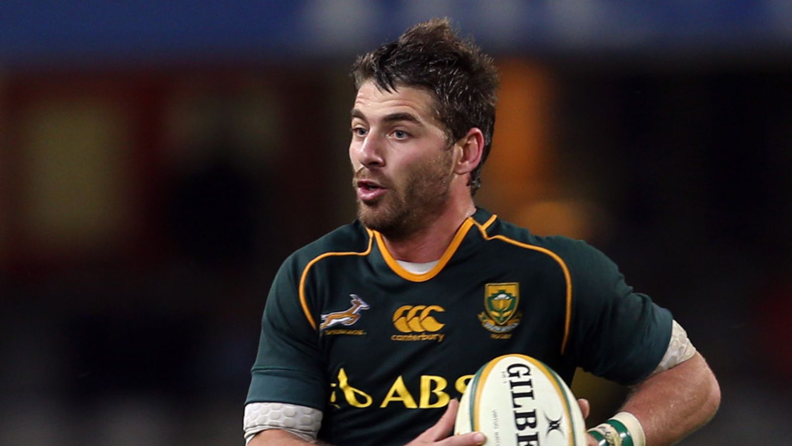 Super Rugby: Full-back Willie Le Roux signs new two-year deal with ...