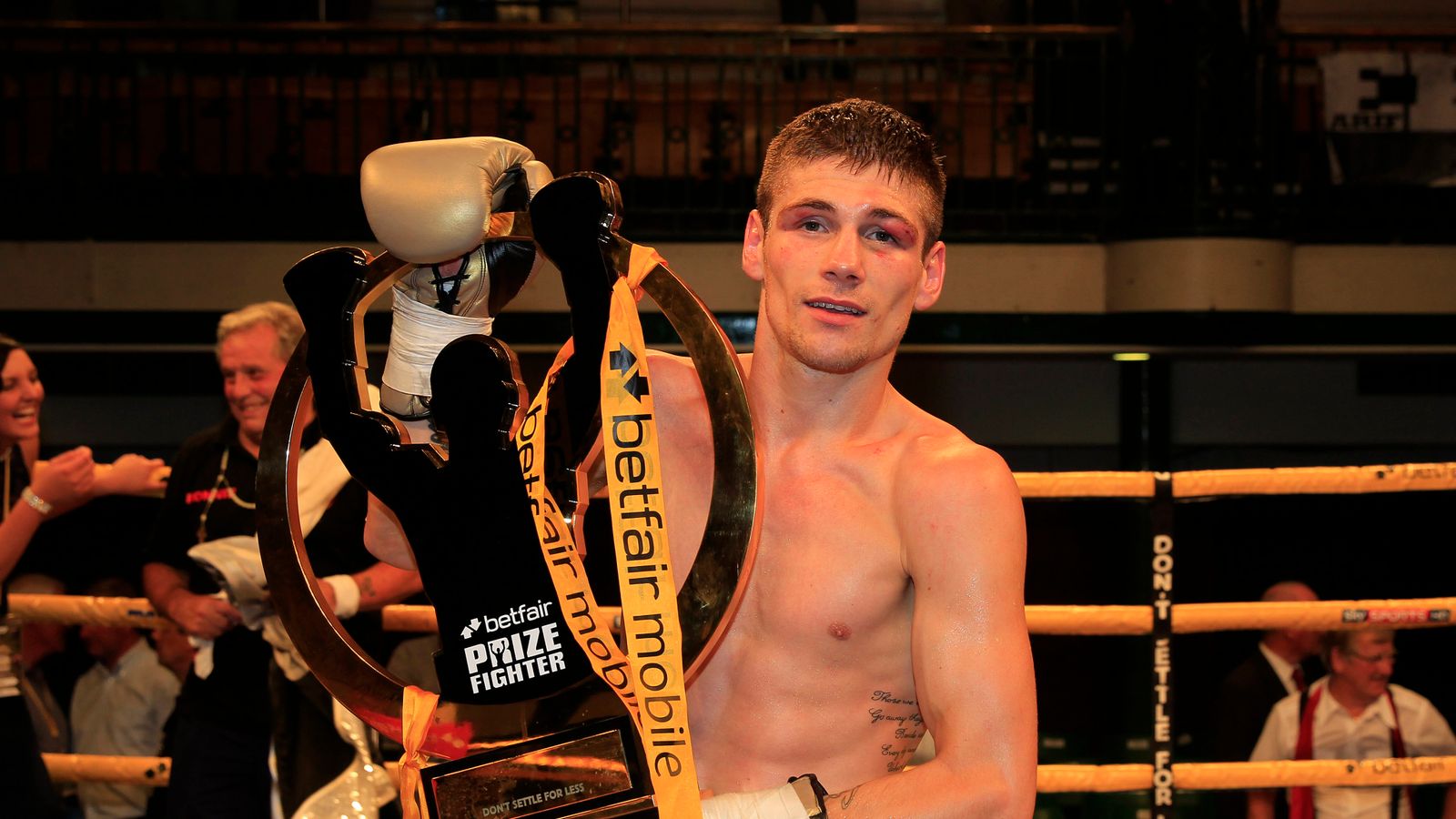 Prizefighter - light-welterweights III: Chris Jenkins takes the title ...