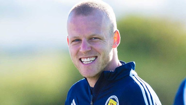 Steven Naismith is up for playing as a lone striker for Scotland ...