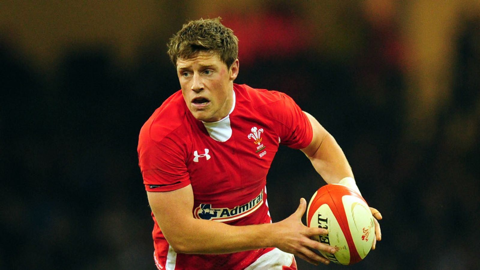 Wales fly-half Rhys Priestland tight-lipped over leaving Scarlets ...