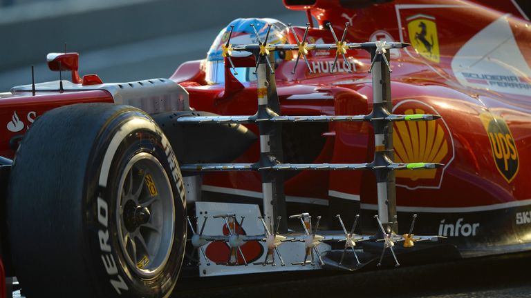 F14 T's aerodynamic performance boosts Ferrari after opening 2014 test ...