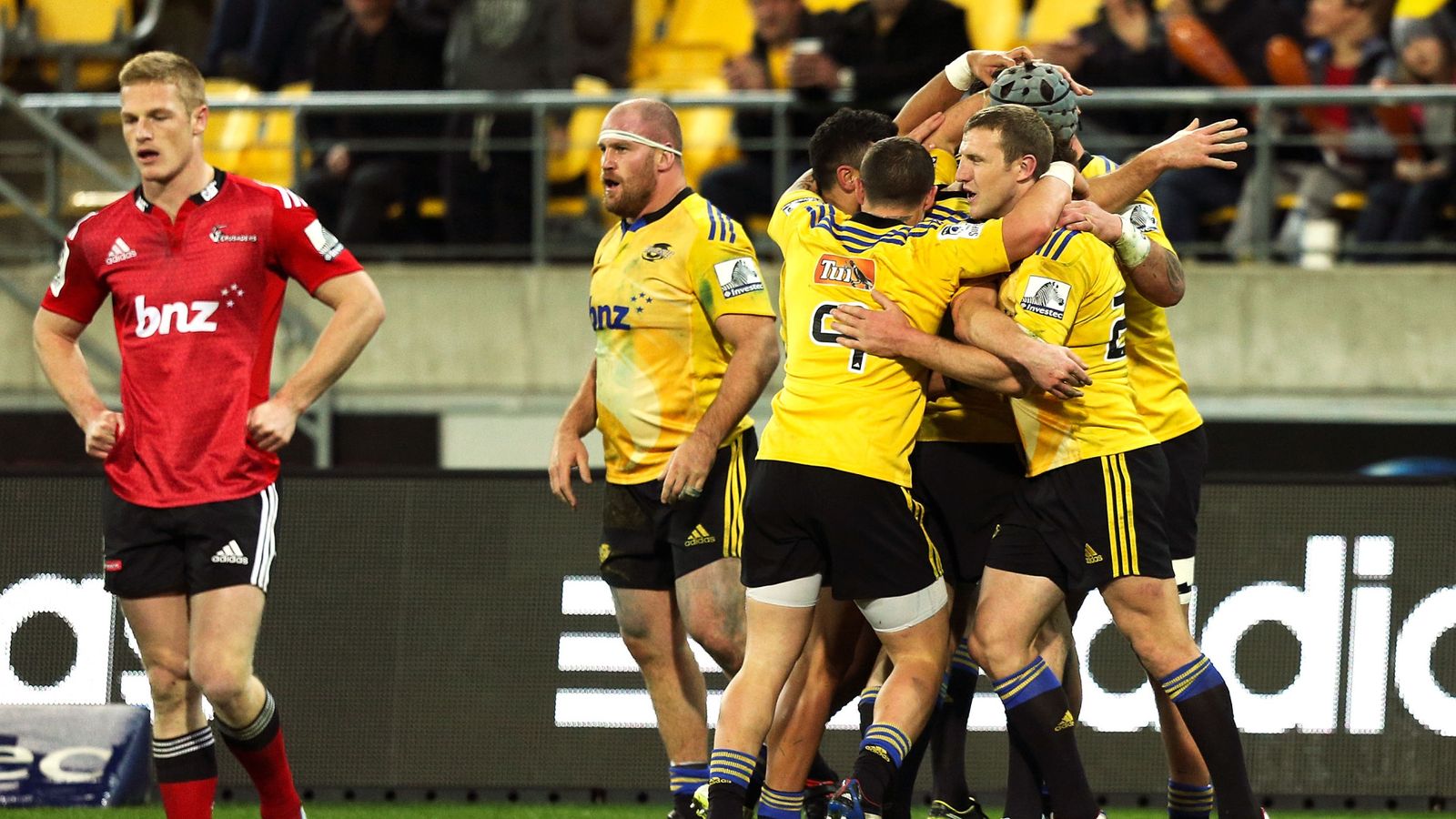 Super Rugby: Hurricanes beat Crusaders 16-9 in Wellington | Rugby Union ...