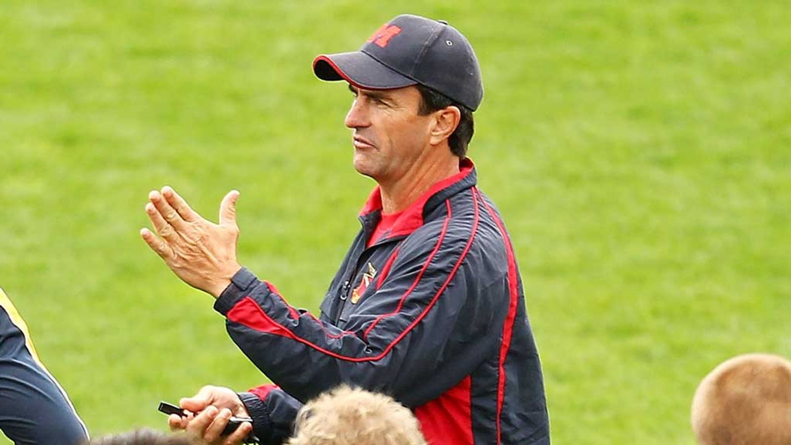 Aviva Premiership: Leicester appoint Phil Blake as defence coach ...