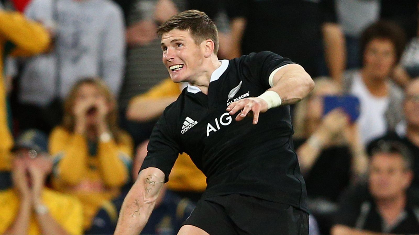Pau sign Colin Slade as fly-half opts to leave New Zealand | Rugby ...