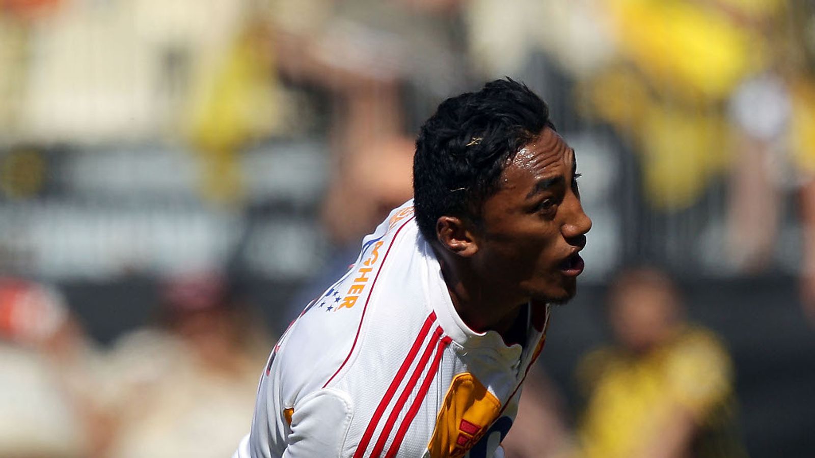 Guinness PRO12: Connacht centre Bundee Aki facing up to 10 weeks out ...