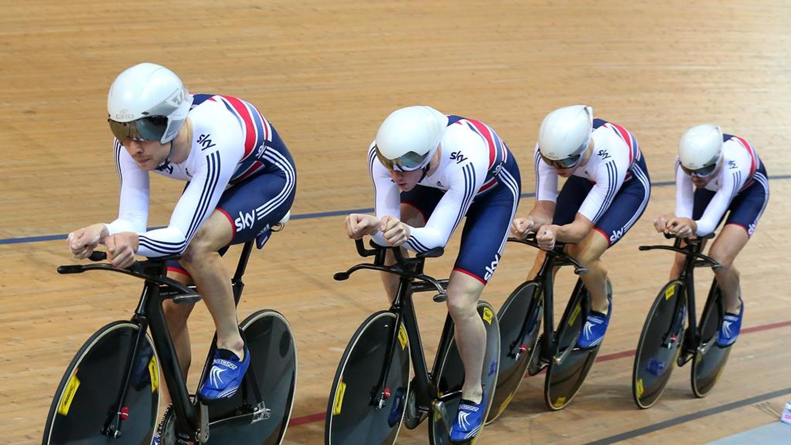 Great Britain pursuit teams qualify fastest at European championships ...