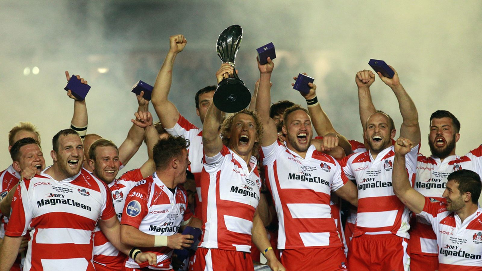 Rupert Cox's Off Load: Changing room cameras, Akira Ioane and ...