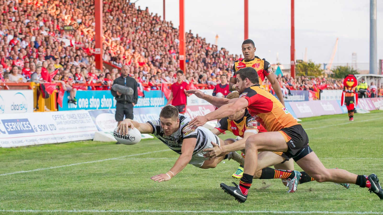 Match Report - Hull K R 12 - 22 Hull | 17 Jul 2015