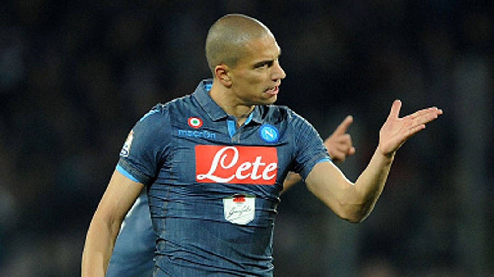 Leicester City sign Napoli's Gokhan Inler | Football News | Sky Sports