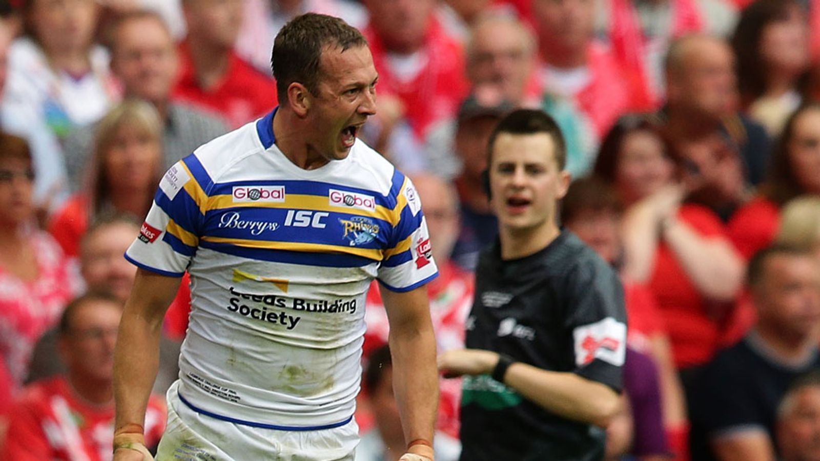 Leeds Rhinos have agreed an extension with Danny McGuire | Rugby League ...