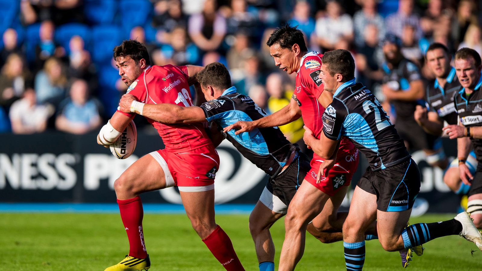 Glasgow 10 - 16 Scarlets - Match Report & Highlights