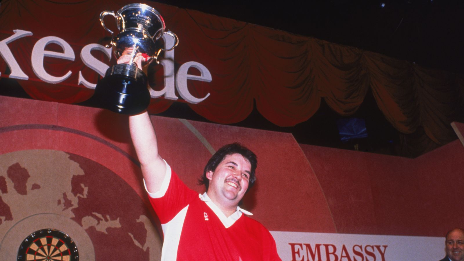 Phil Taylor: 'I owed everything' to Eric Bristow | Darts News | Sky Sports