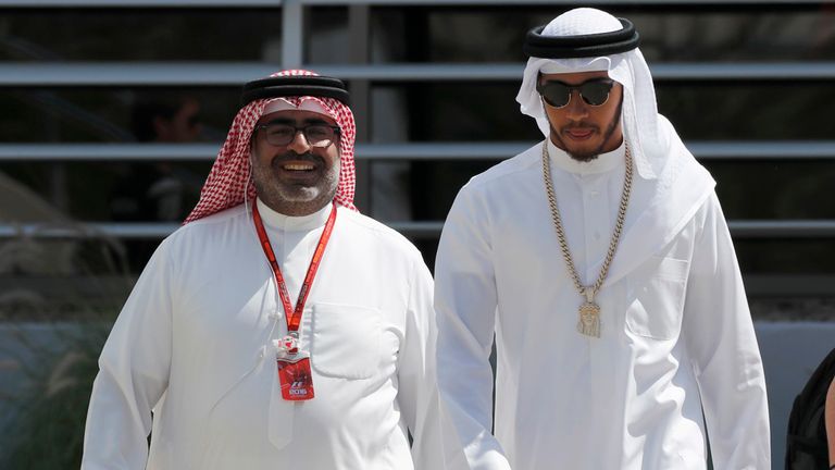 Watch: Lewis Hamilton arrives for Bahrain GP in traditional dress | F1 News