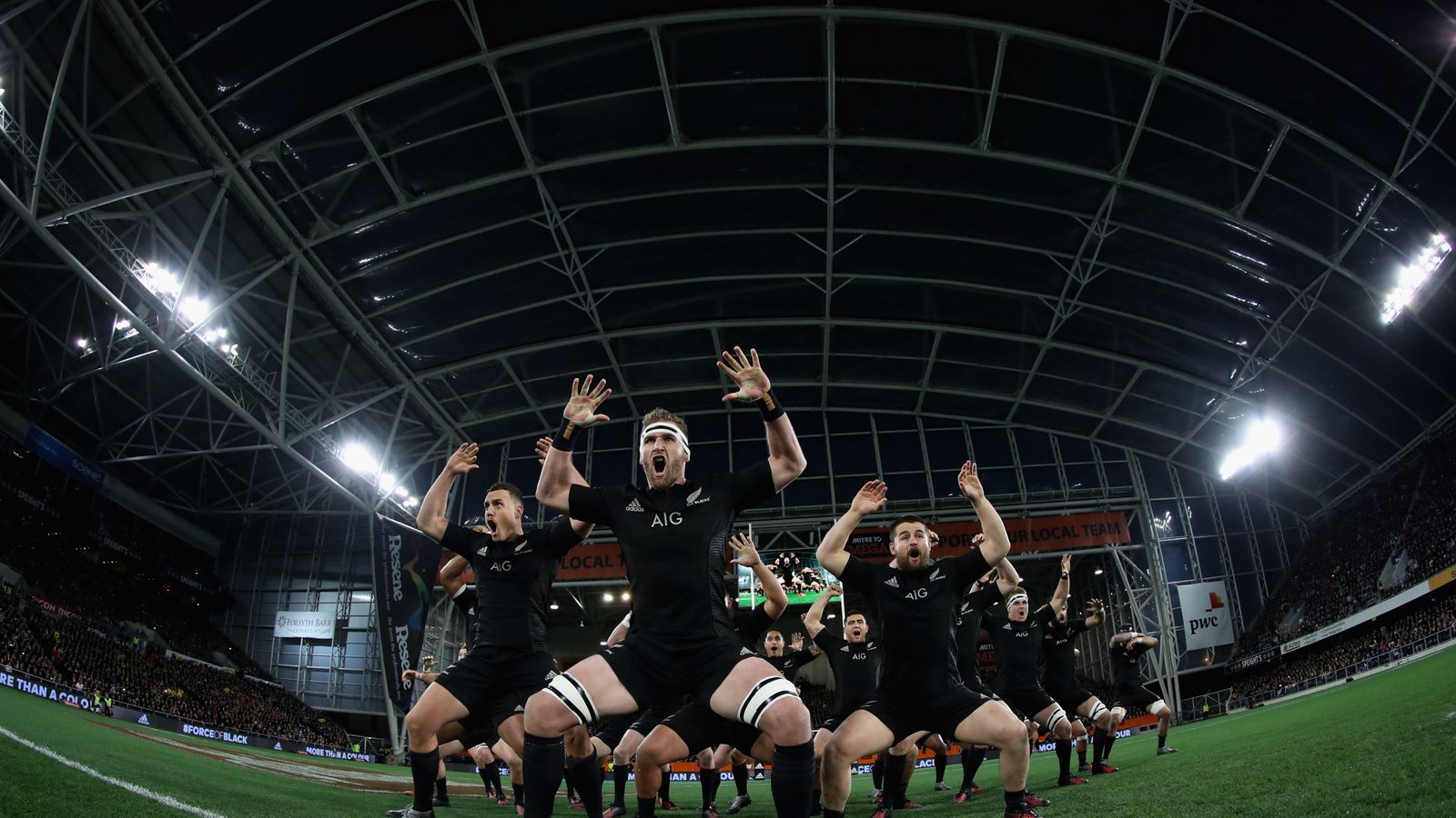 Michael Lynagh and Nick Easter on how to beat the All Blacks | Rugby ...