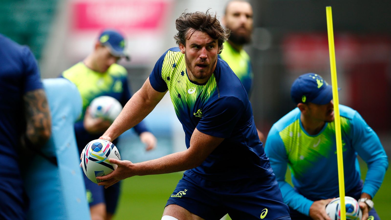 Australia's Kane Douglas says he wasn't eye-gouged by All Black Owen ...