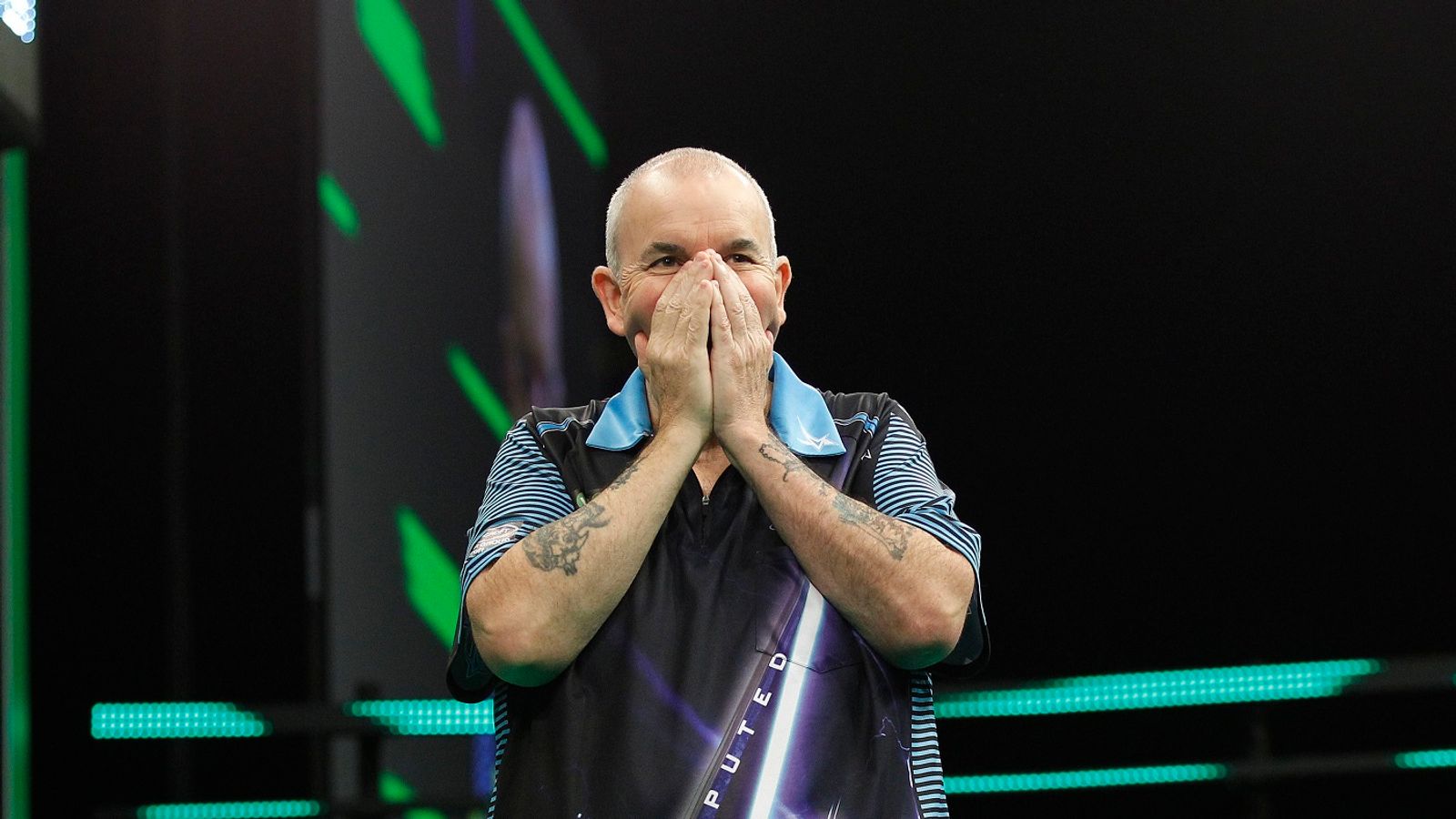 Phil Taylor in knockout stages of the Grand Slam of Darts despite ...