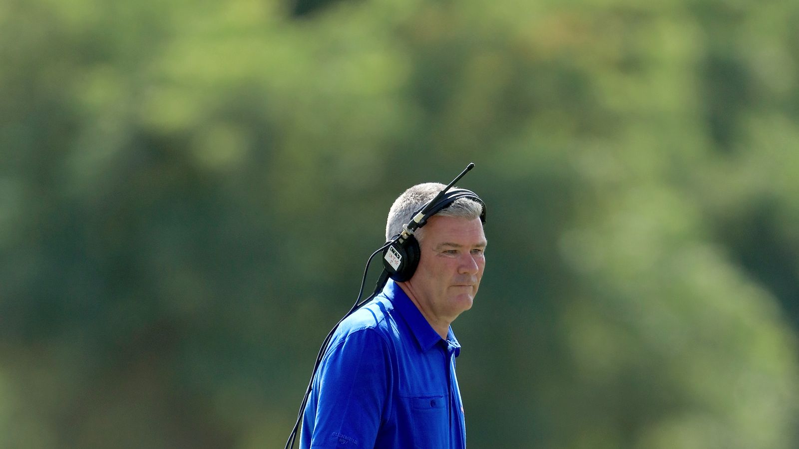 Tim Barter is helping Alex Lewis raise funds for prosthetic limbs ...