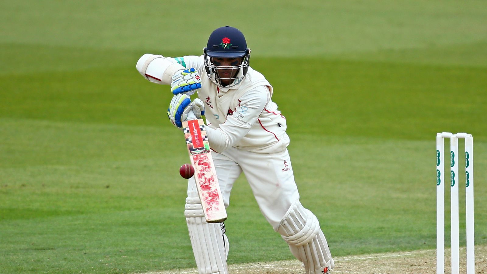 County Championship Division One: Shivnarine Chanderpaul scores century ...