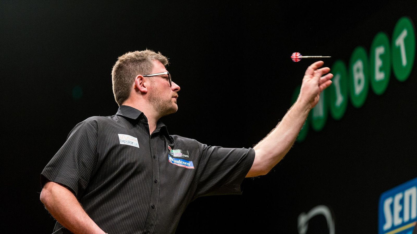 World Darts Championship: James Wade and Dave Chisnall among the action ...