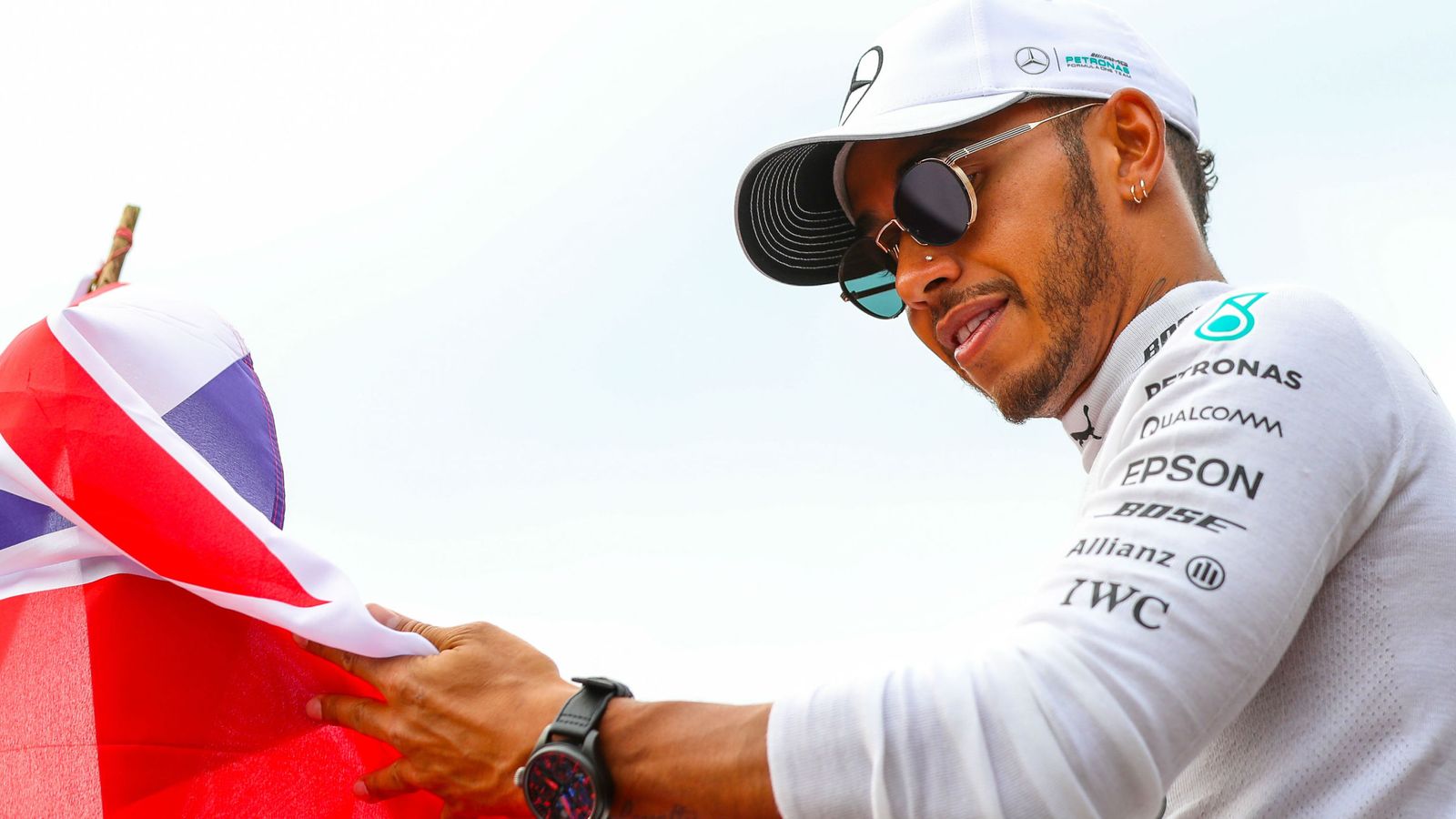 Lewis Hamilton says he's improving with age after victory in 200th race ...