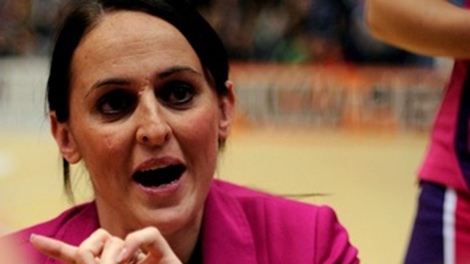 Loughborough Lightning edge out Manchester Thunder in the netball ...