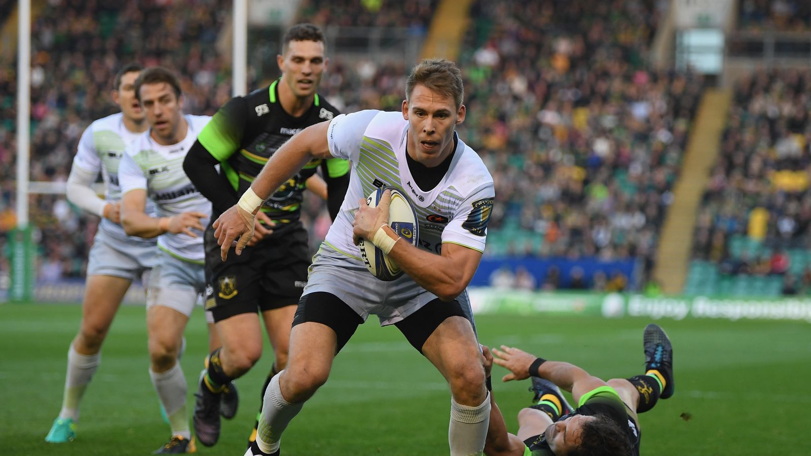 Liam Williams fit for Saracens' crunch game against Ospreys | Rugby ...