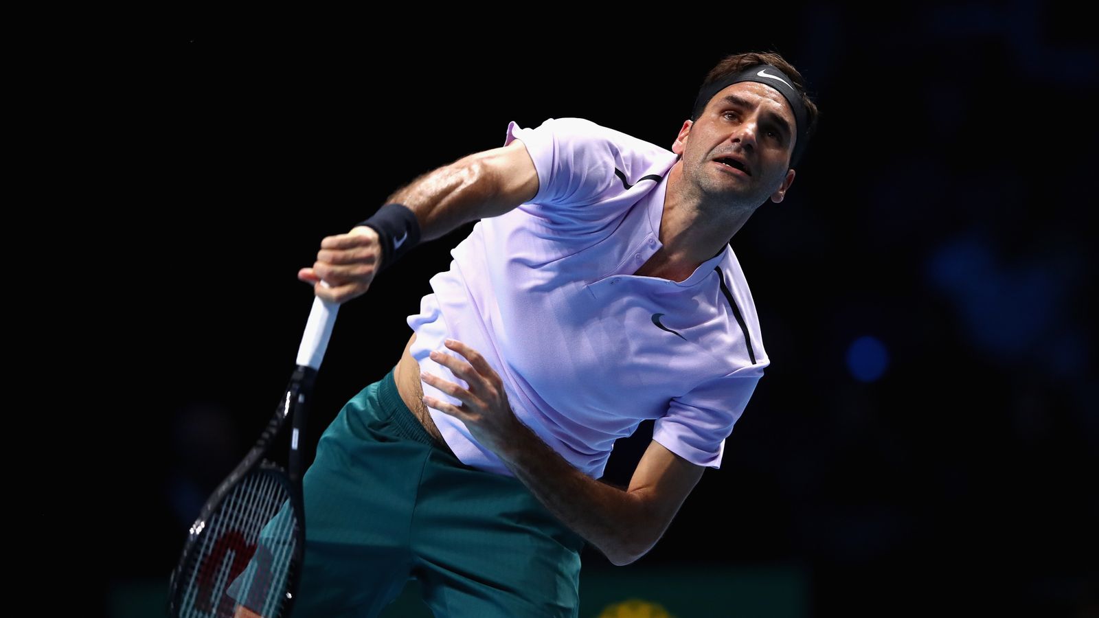 Roger Federer races through service hold in 63 seconds against ...