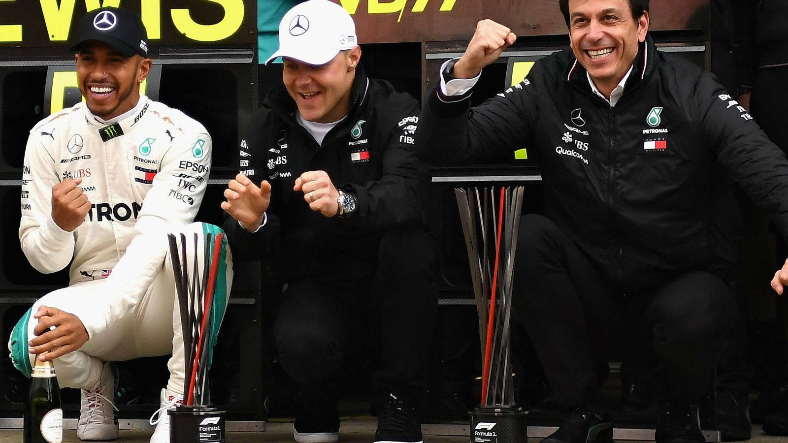 Lewis Hamilton on the verge of signing new Mercedes contract | F1 News