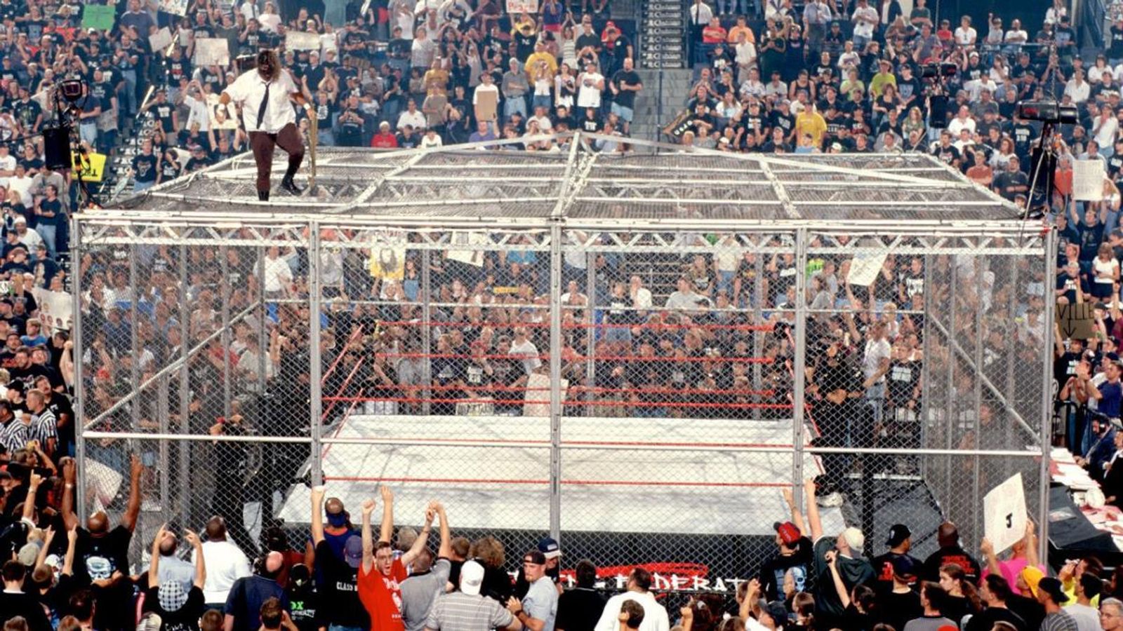 Mick Foley's Hell In a Cell fall: Assessing its legacy 20 years on | WWE News | Sky Sports