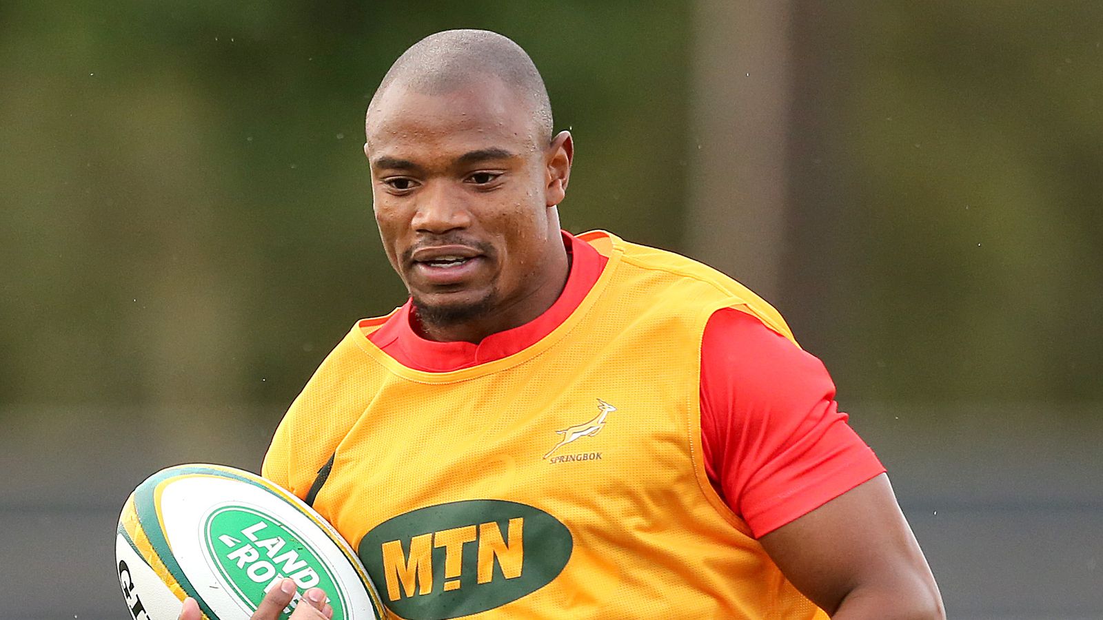 Makazole Mapimpi leaves Springboks squad due to knee injury | Rugby ...