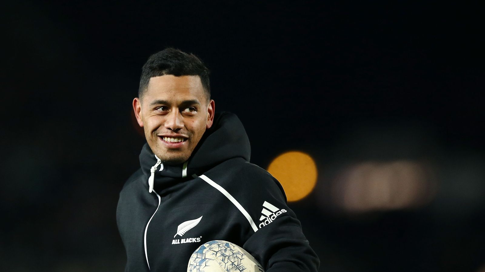 Te Toiroa Tahuriorangi's family perform haka for All Blacks debutant ...