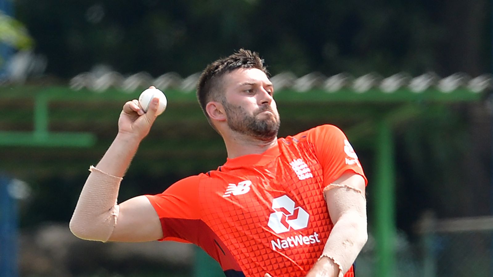 England seamer Mark Wood lengthens run-up to put less stress on body ...