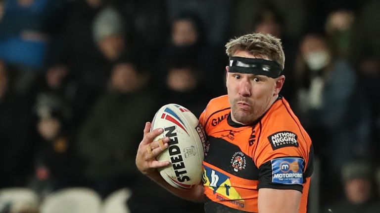 Castleford captain Michael Shenton signs new deal with Tigers | Rugby ...
