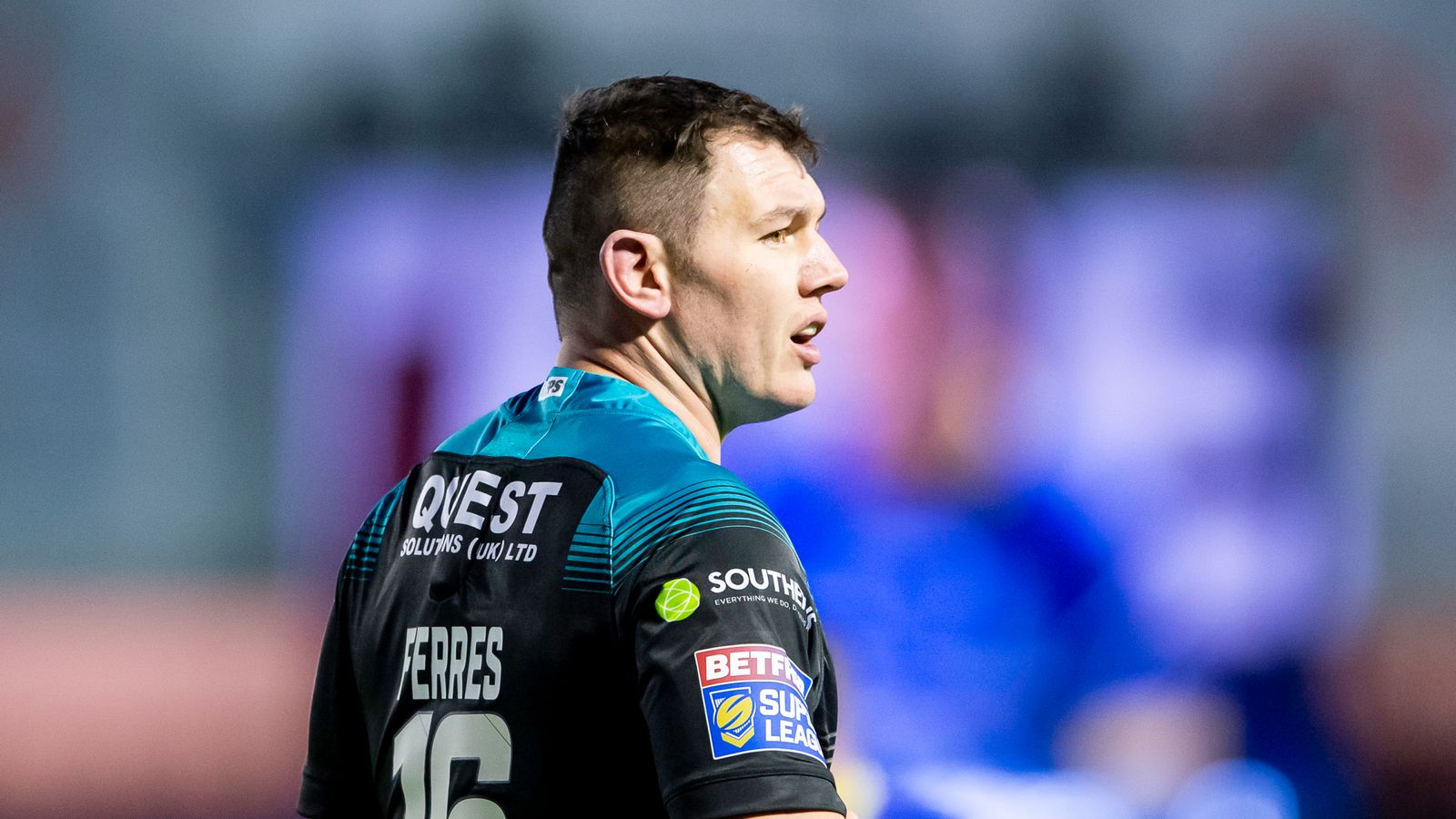 Leeds' Brett Ferres banned for using knees in tackle against Dragons ...