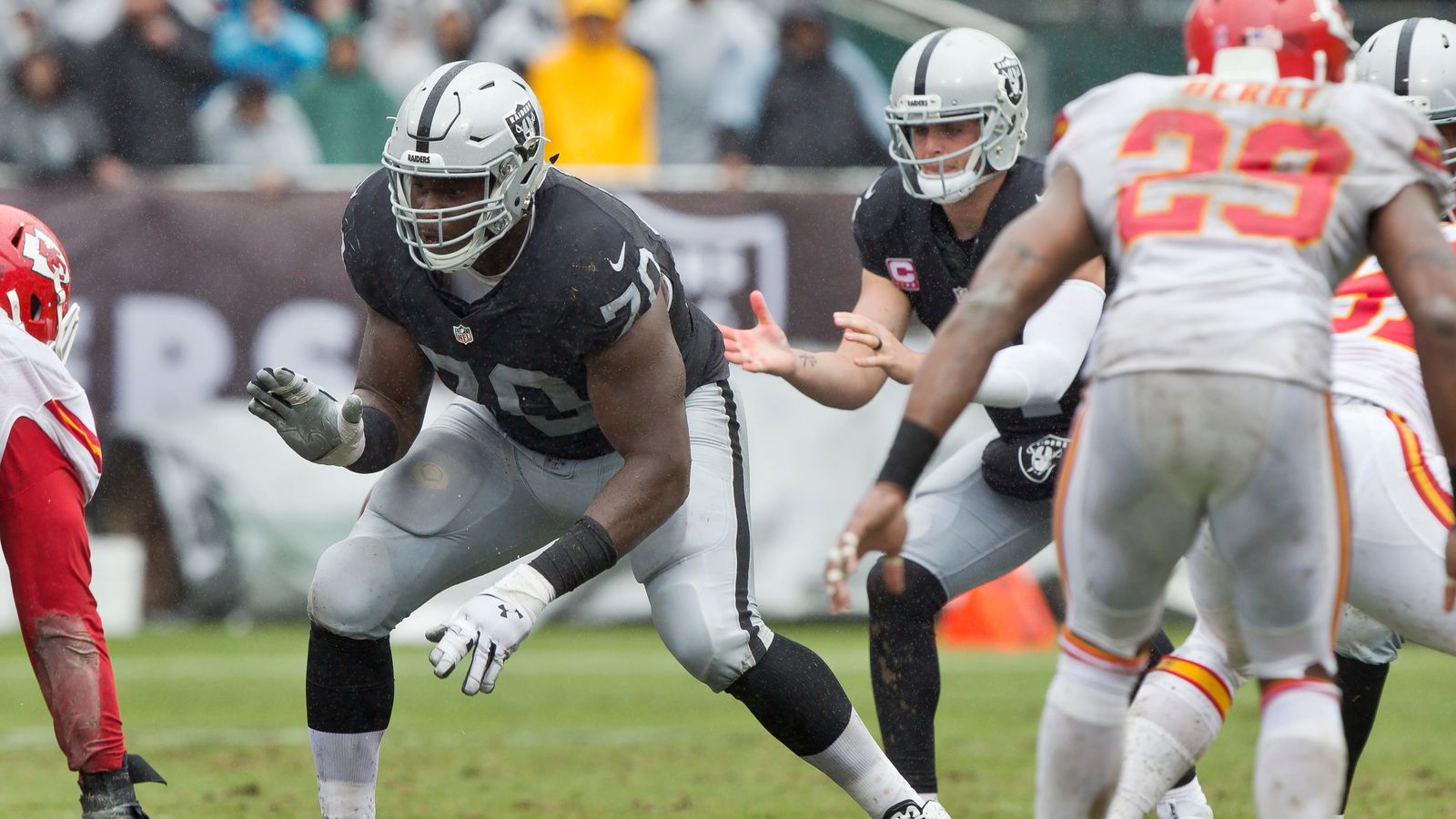 Oakland Raiders trading guard Kelechi Osemele to New York Jets | NFL ...