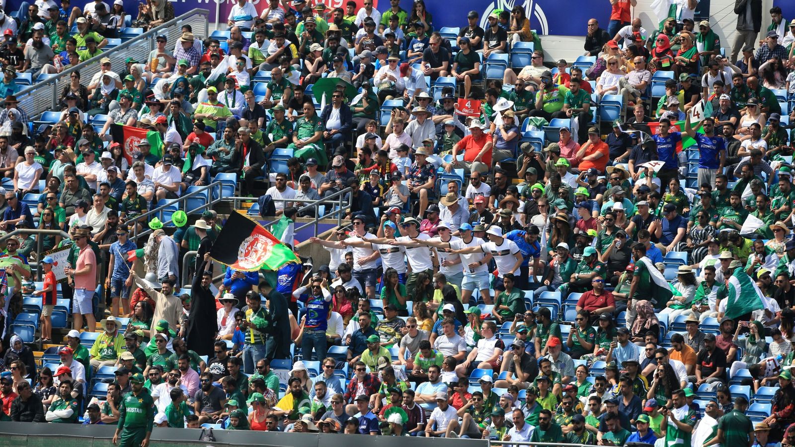 Fans scuffle as Pakistan narrowly beat Afghanistan at Cricket World Cup ...