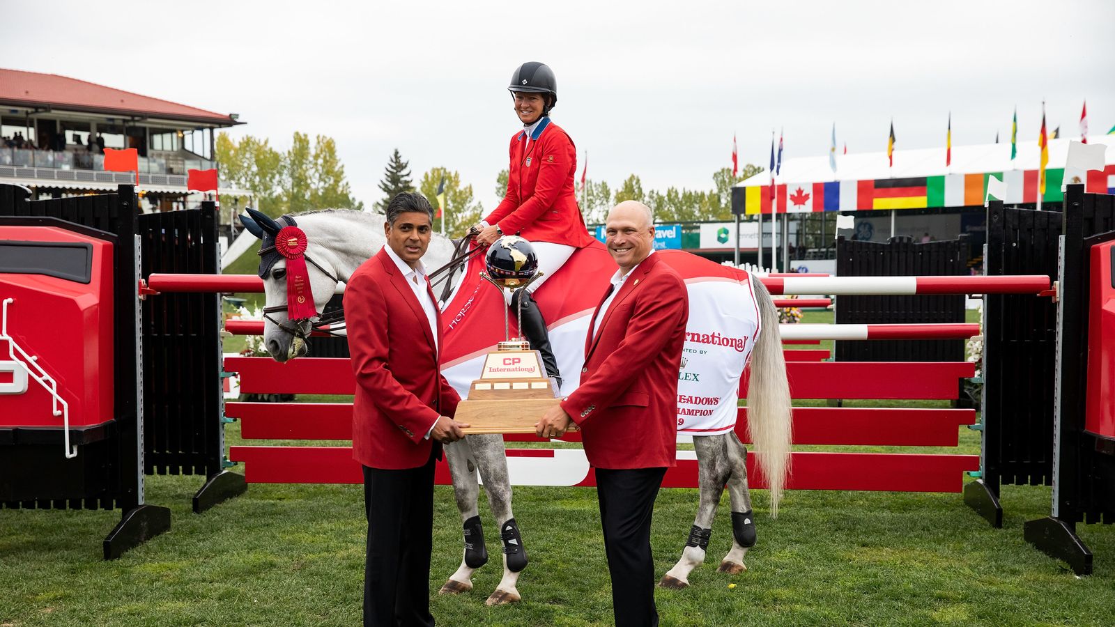 Beezie Madden wins CP International riding Darry Lou at Spruce Meadows ...