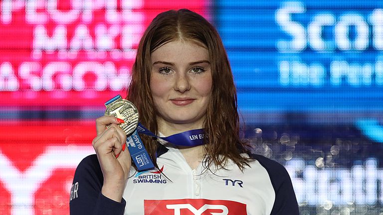 Freya Anderson on double gold European Short Course Swimming ...