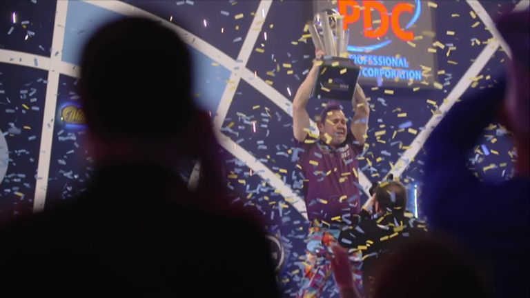 Peter Wright says 'you should never give up' after PDC World ...