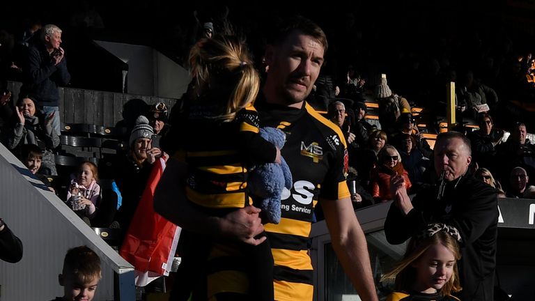 Super League 2020: Michael Shenton leads way for Castleford Tigers ...