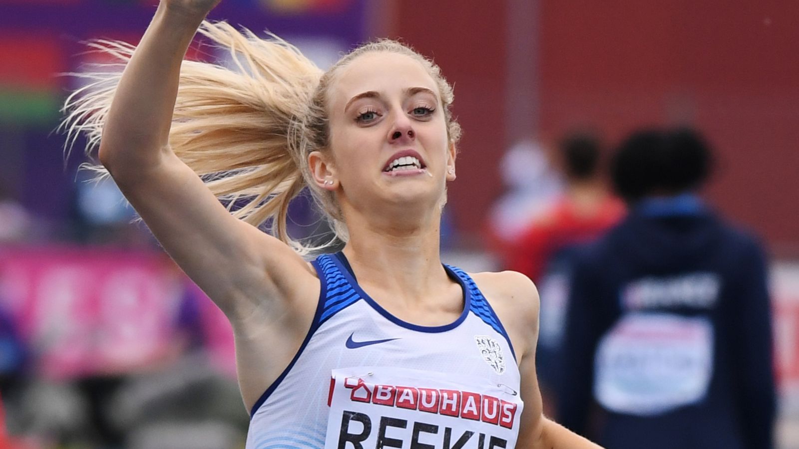 Jemma Reekie breaks British indoor mile record in New York | Athletics ...