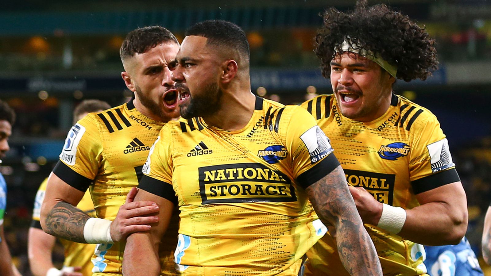 Hurricanes 29-27 Blues: Canes edge Blues in thriller | Rugby Union News ...