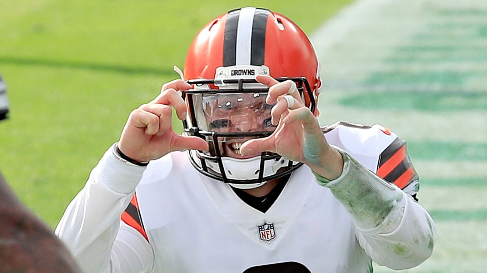 Cleveland Browns 41-35 Tennessee Titans: Baker Mayfield throws four ...